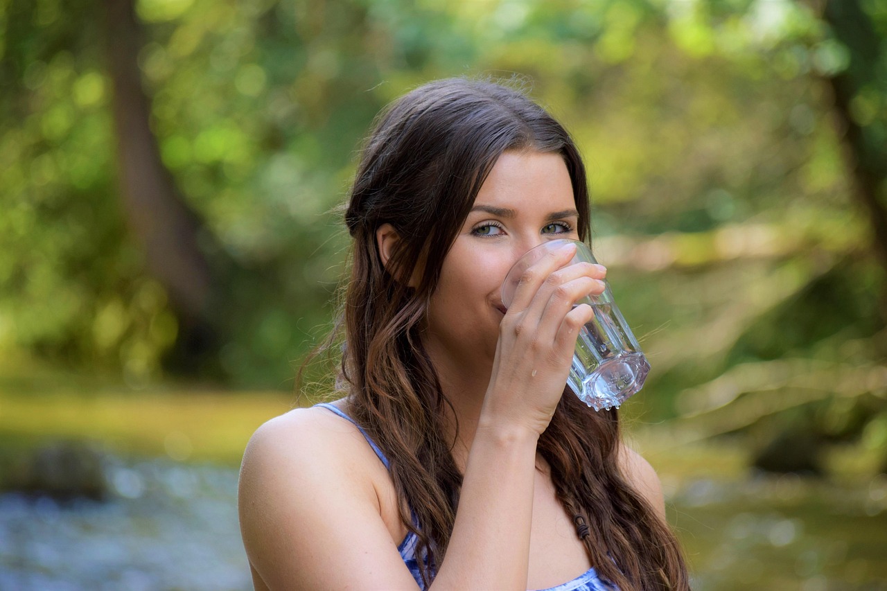 10 Surprising Health Benefits of Drinking Water Daily - 2 2